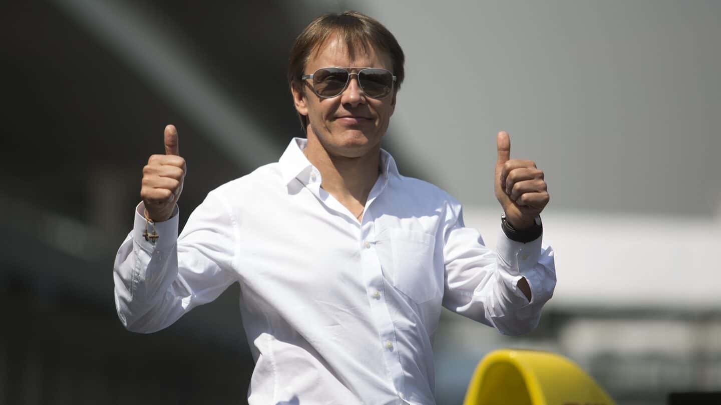 Adrian Fernandez Net Worth 2025